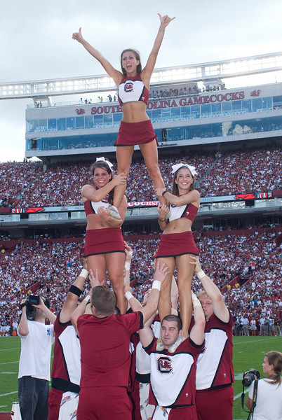 Cheerleading Photos From the 2008 Football Season – University of South ...