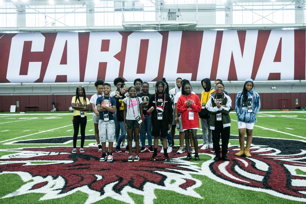 Growing Up with NBA Father was a Blessing for Devin Carter – University ...