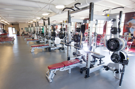 Founders Park Weight Room – University of South Carolina Athletics