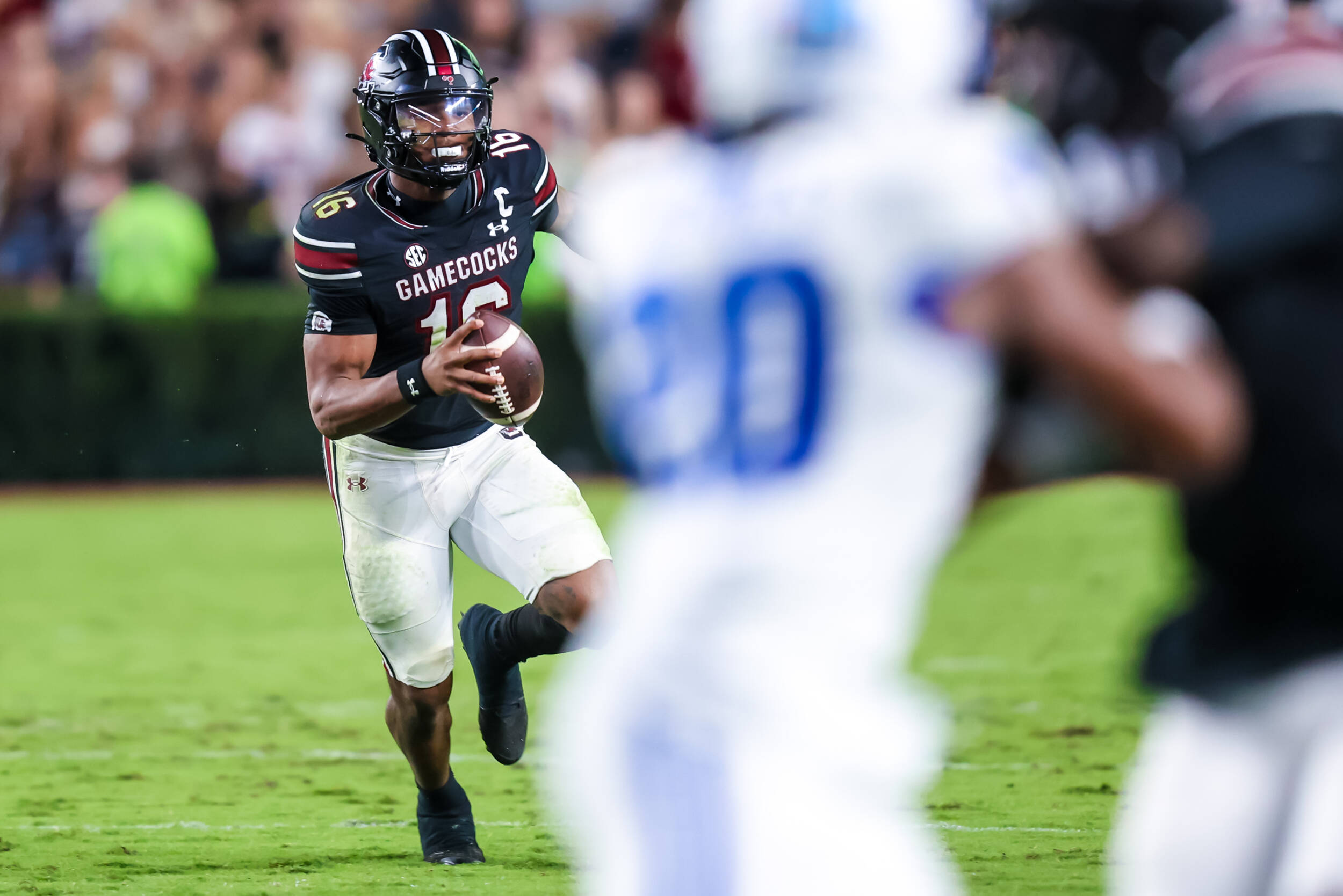 Football Uses All-Around Effort in 35-13 Win over Kentucky – University ...