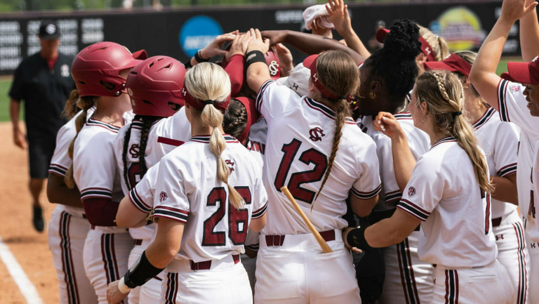 Softball – University of South Carolina Athletics