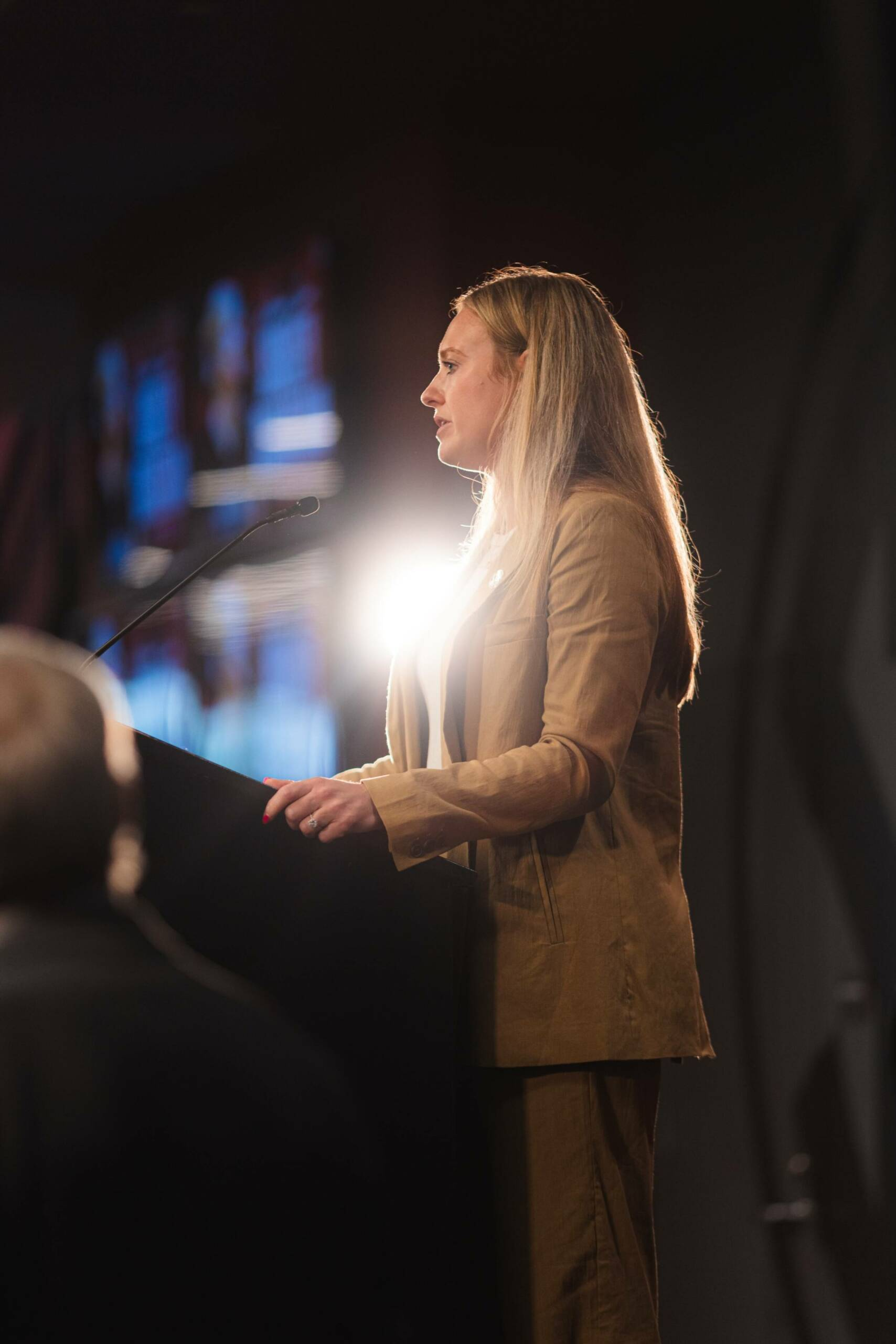 VIDEO: Ashley Chastain Introductory Press Conference – University of ...