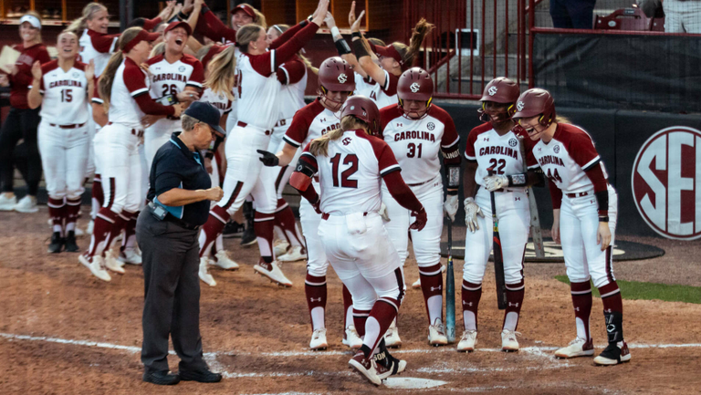 Softball – University of South Carolina Athletics