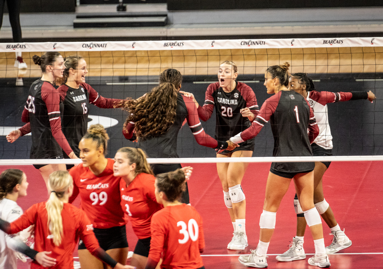 Women’s Volleyball – University of South Carolina Athletics
