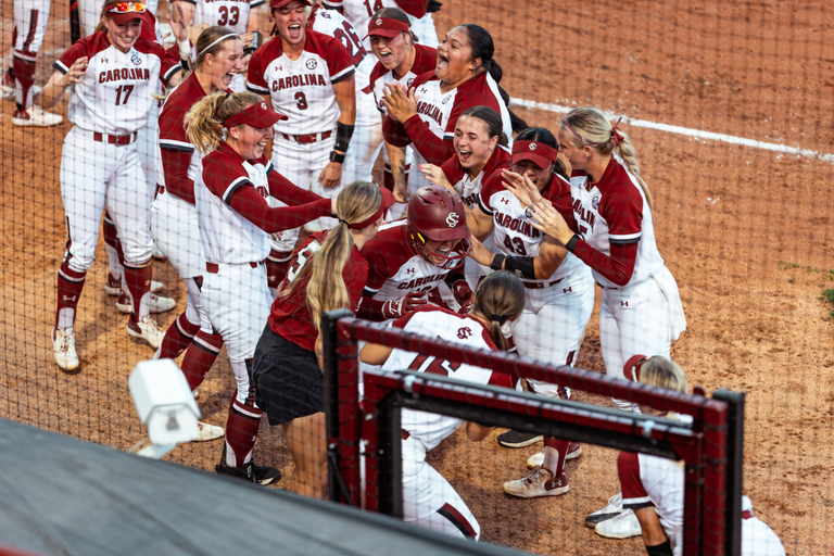 Softball – University of South Carolina Athletics