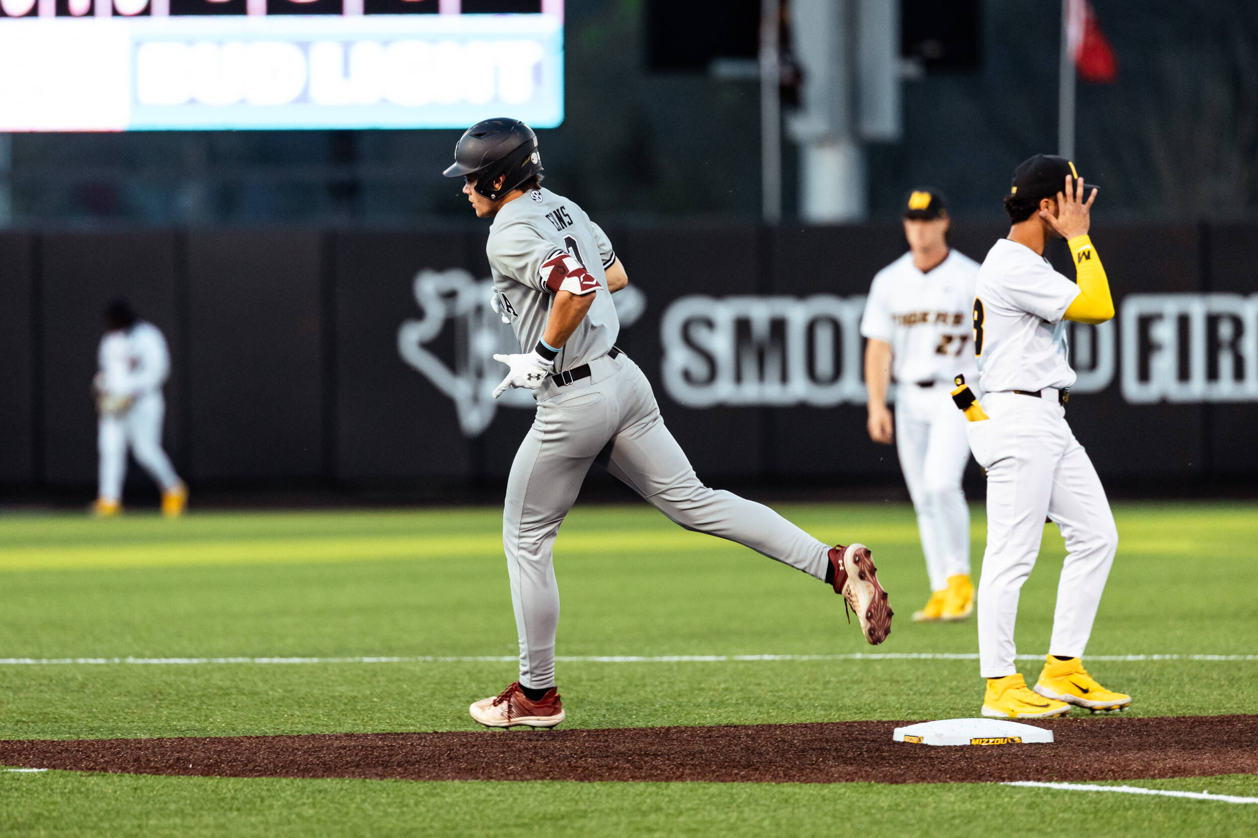 Baseball Bests Missouri, 5-1, to Open Weekend Series – University of ...