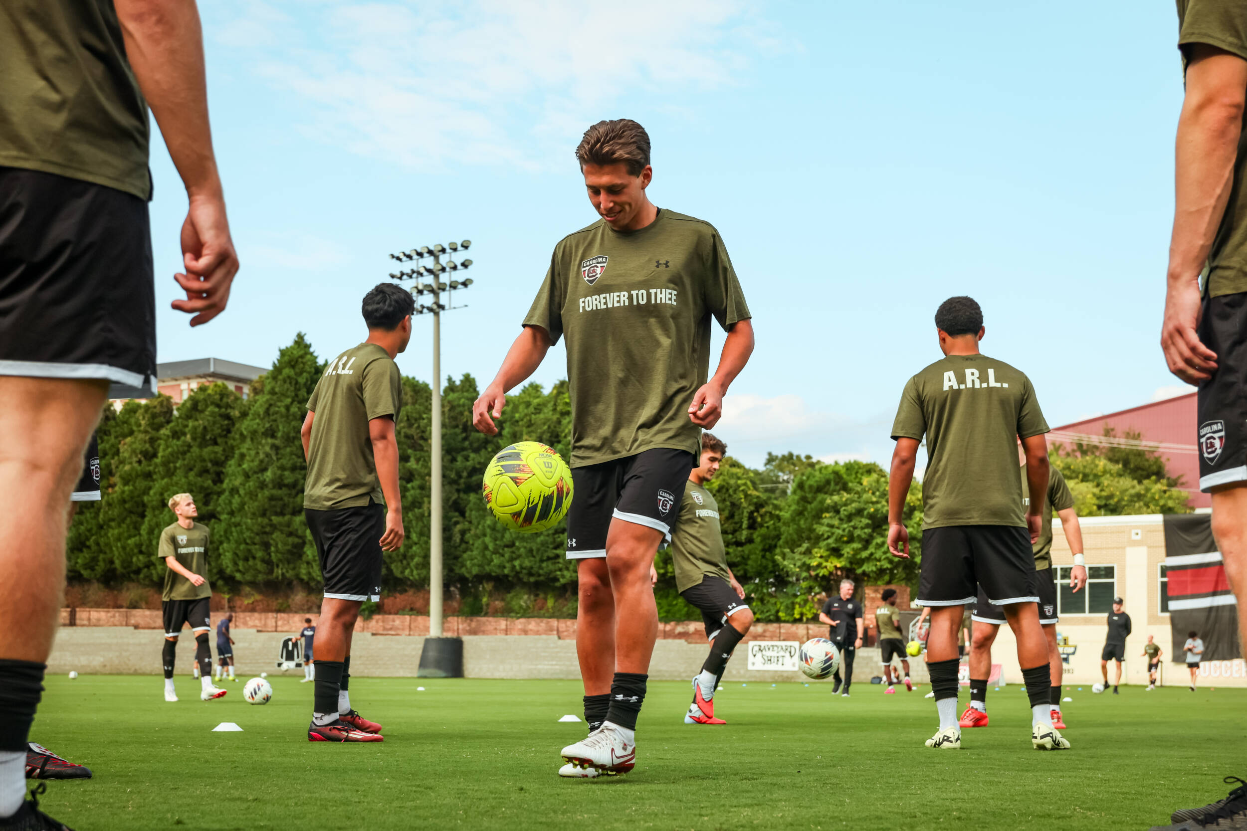 Gamecocks Fall to Ospreys – University of South Carolina Athletics